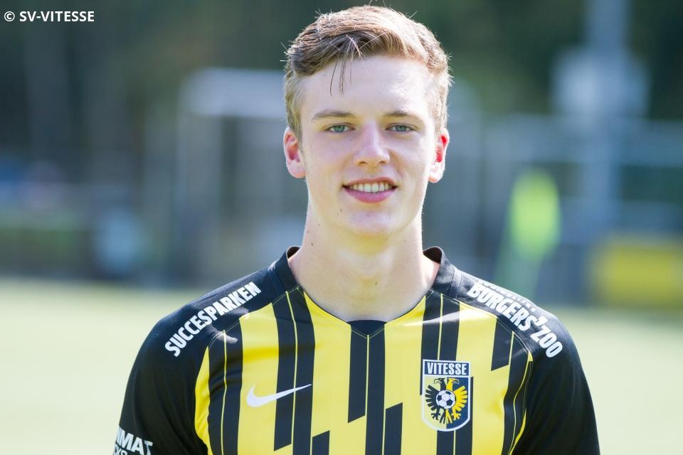 Daan Huisman verlengt contract bij Vitesse - Supportersvereniging Vitesse