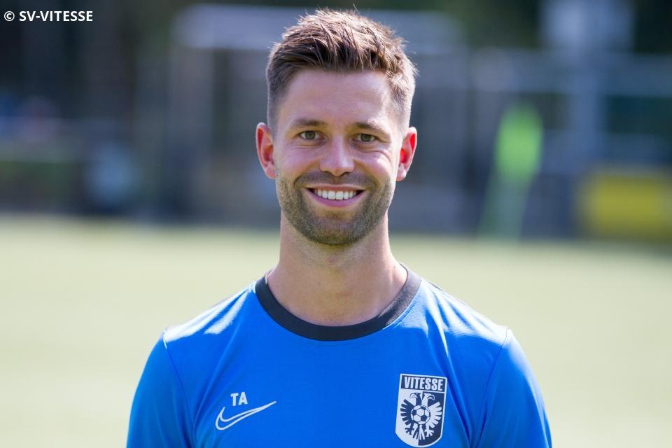 Tim Arends en Jan van Norel houden Vitesse fit - Supportersvereniging ...