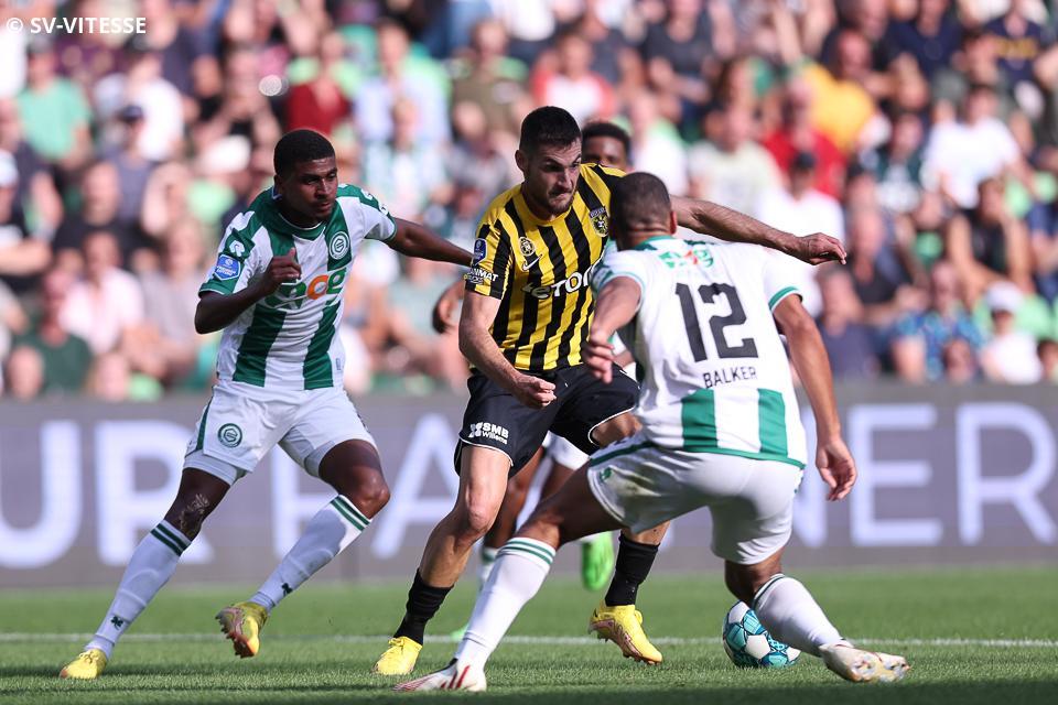 Bero schiet Vitesse na kansenregen voorbij armzalig FC Groningen ...